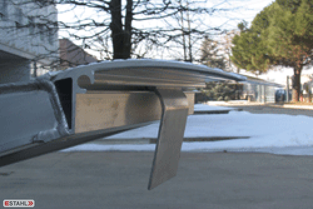 Heavy duty ramp with edge